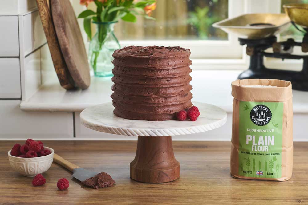 Regenerative Chocolate Fudge Layer Cake Recipe – Cotswold Flour