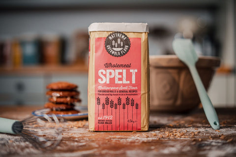Wholegrain Spelt Flour - Matthews Cotswold Flour
